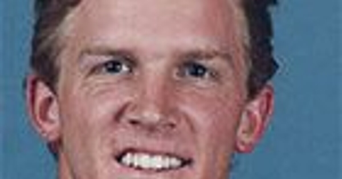 Happy 400th, Fletch: a GIF tribute using 23 season portraits