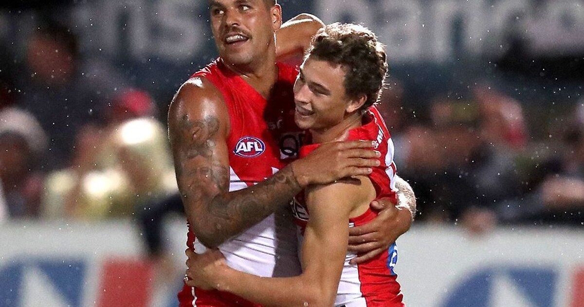 Best Buddy turns mentor for young Swan