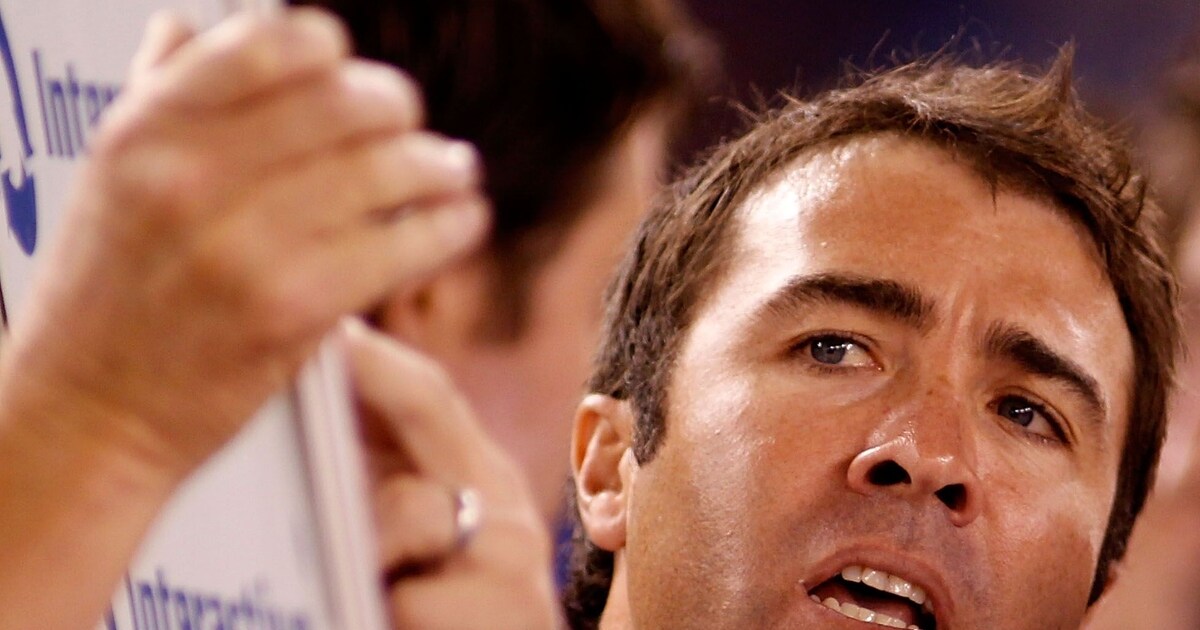 Scott fine to coach against Eagles this week