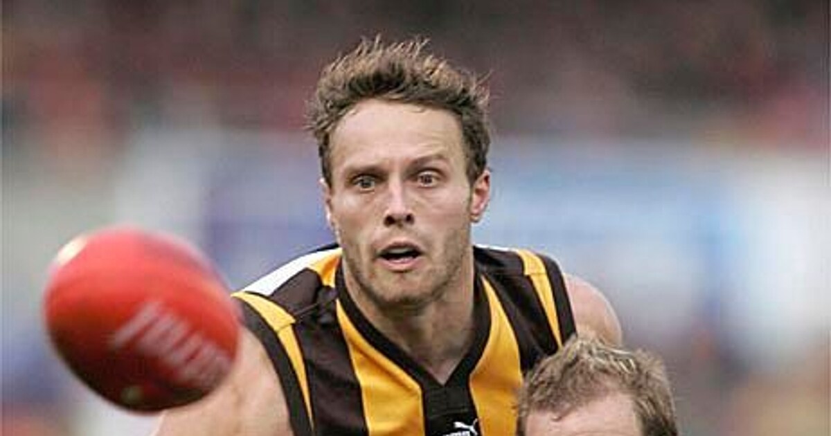 In-form Sewell ready to take on the Cats