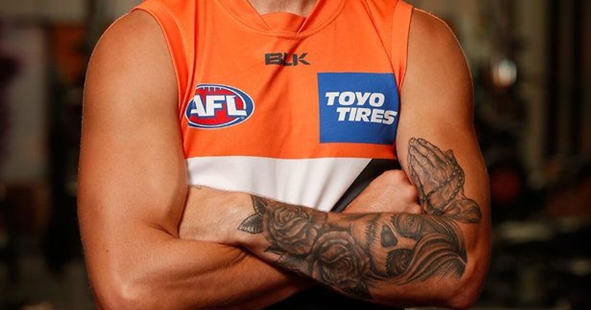 Rising Giant Zac Williams rewarded with new deal