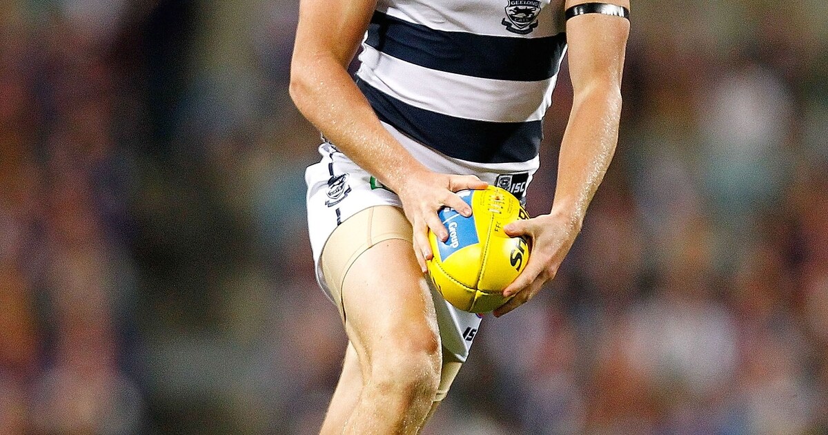 Taylor Hunt among three more Cats delisted