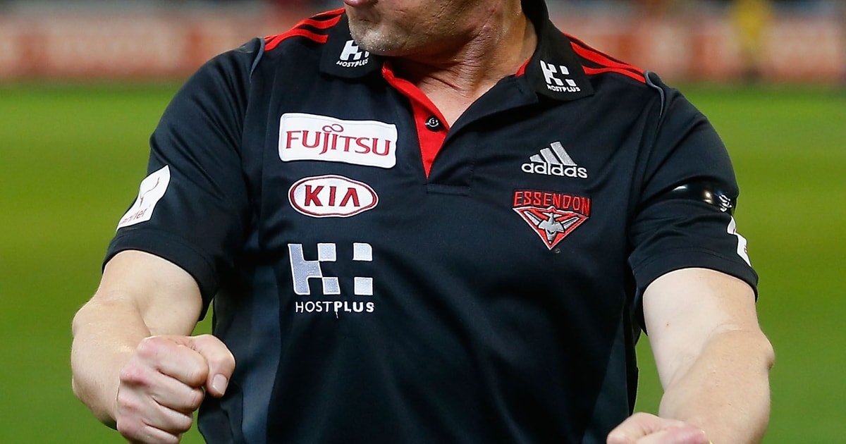 Mark Thompson to commentate on radio in 2015