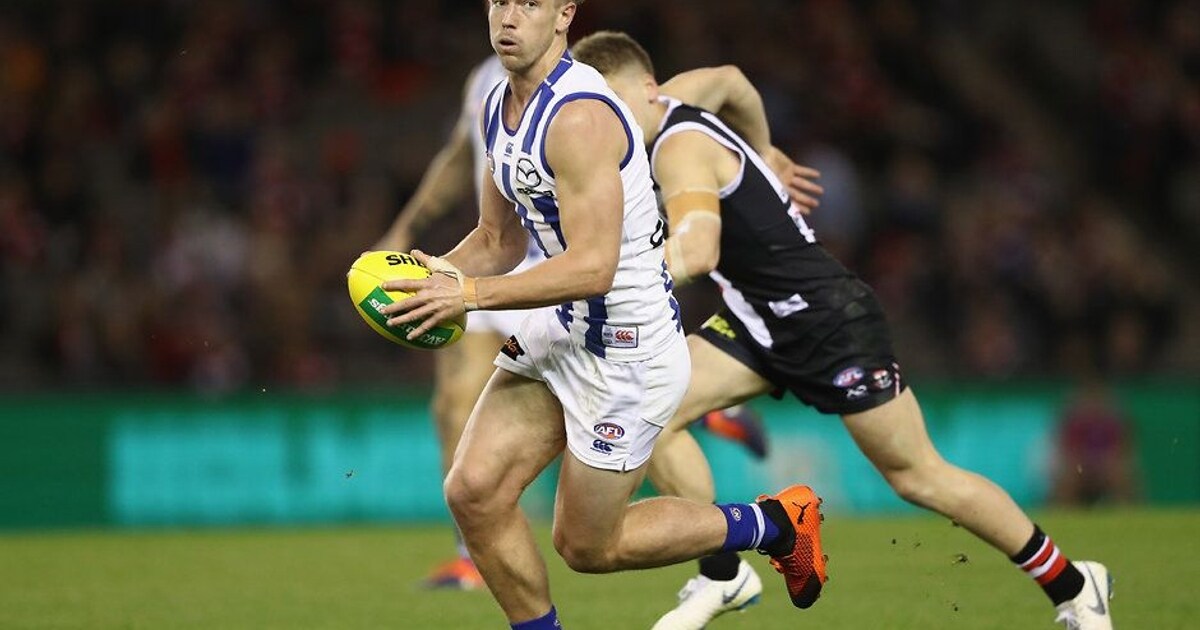 Breakout year earns young Roo early extension