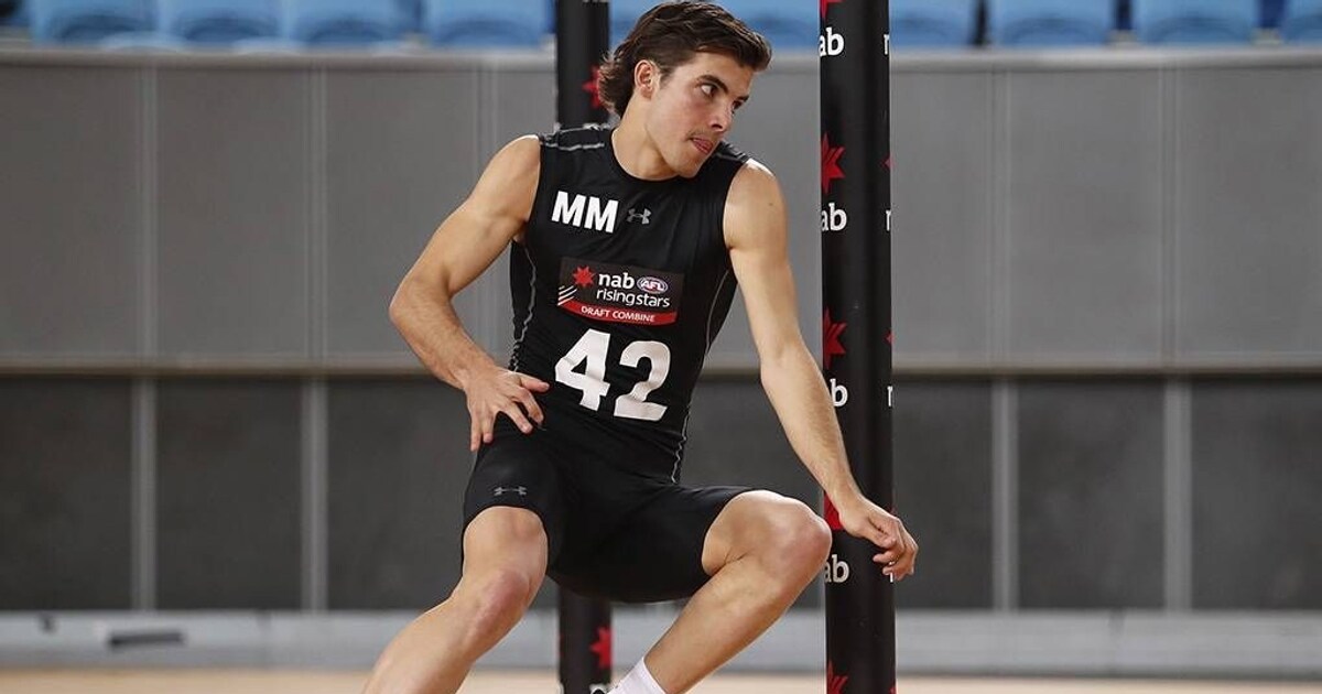 Father-son Hawks prospect stars in Draft Combine testing