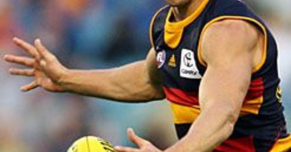 Knights, Douglas 'very happy' in Crows colours