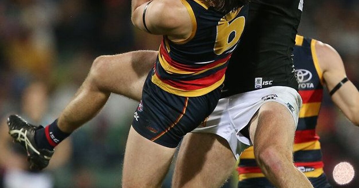 In-demand Crow Jake Lever denies meeting Dees