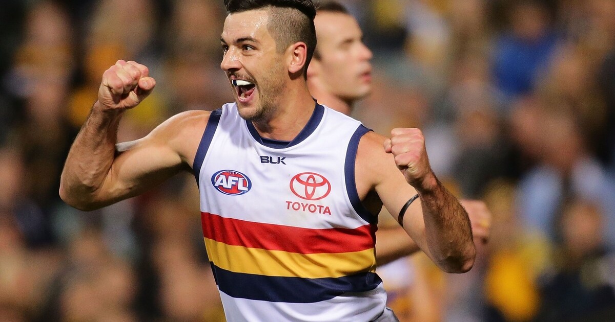 Crows to honour first anniversary of Phil Walsh's passing