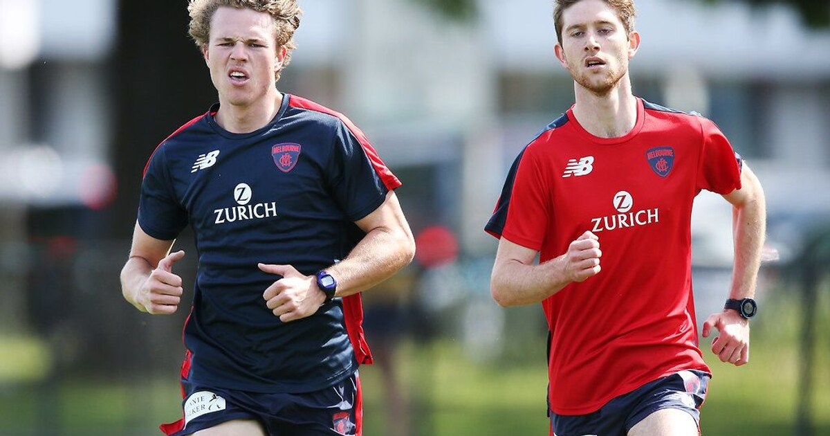 Out-of-favour Dee on the hunt to regain his spot