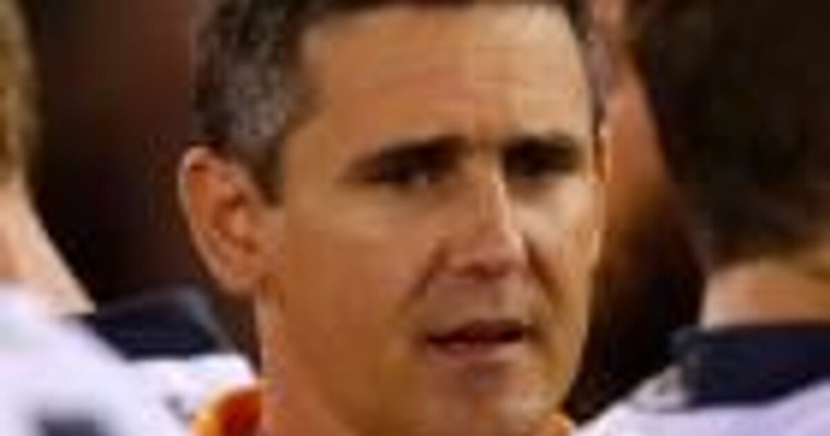 New coach Cameron wants respect for his Giants