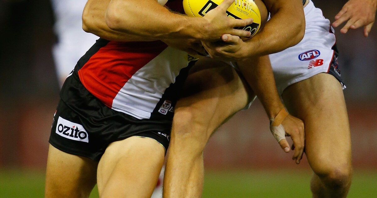 Saints spurred by wooden spoon talk: Saunders