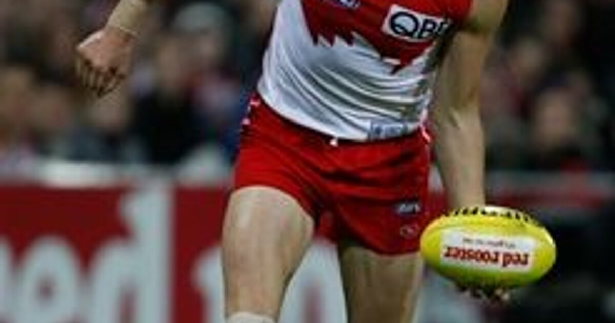 Tadhg likely to return to side