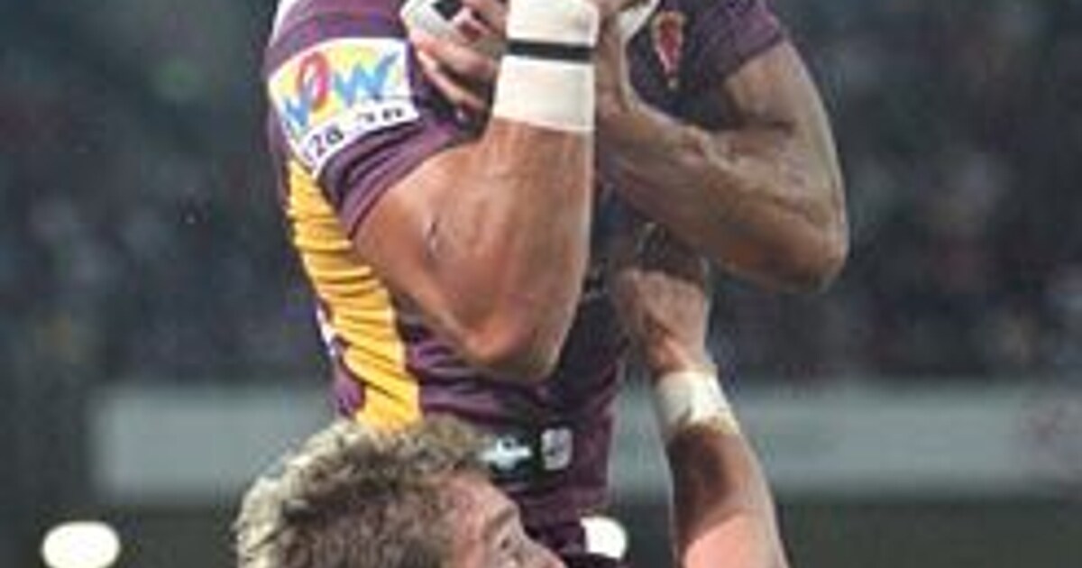 NRL star Folau joins GWS