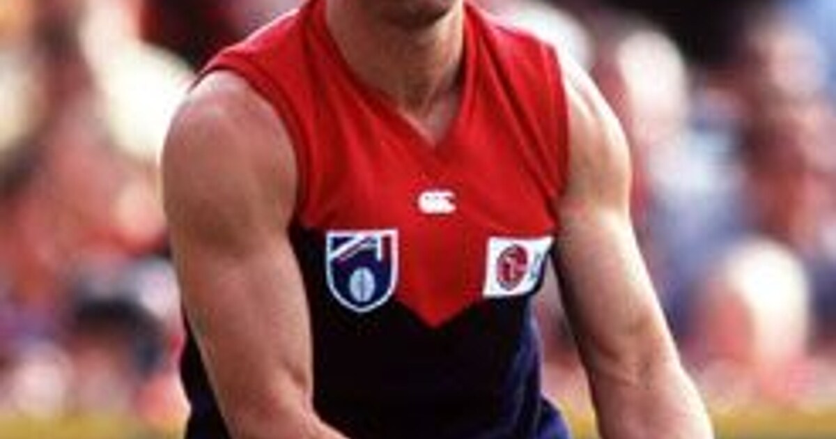 Viney returns to Melbourne