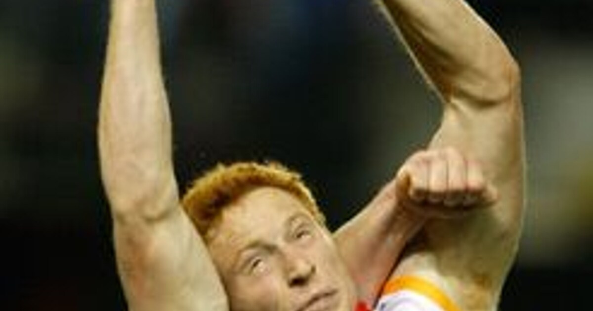 We let everyone down: Bate