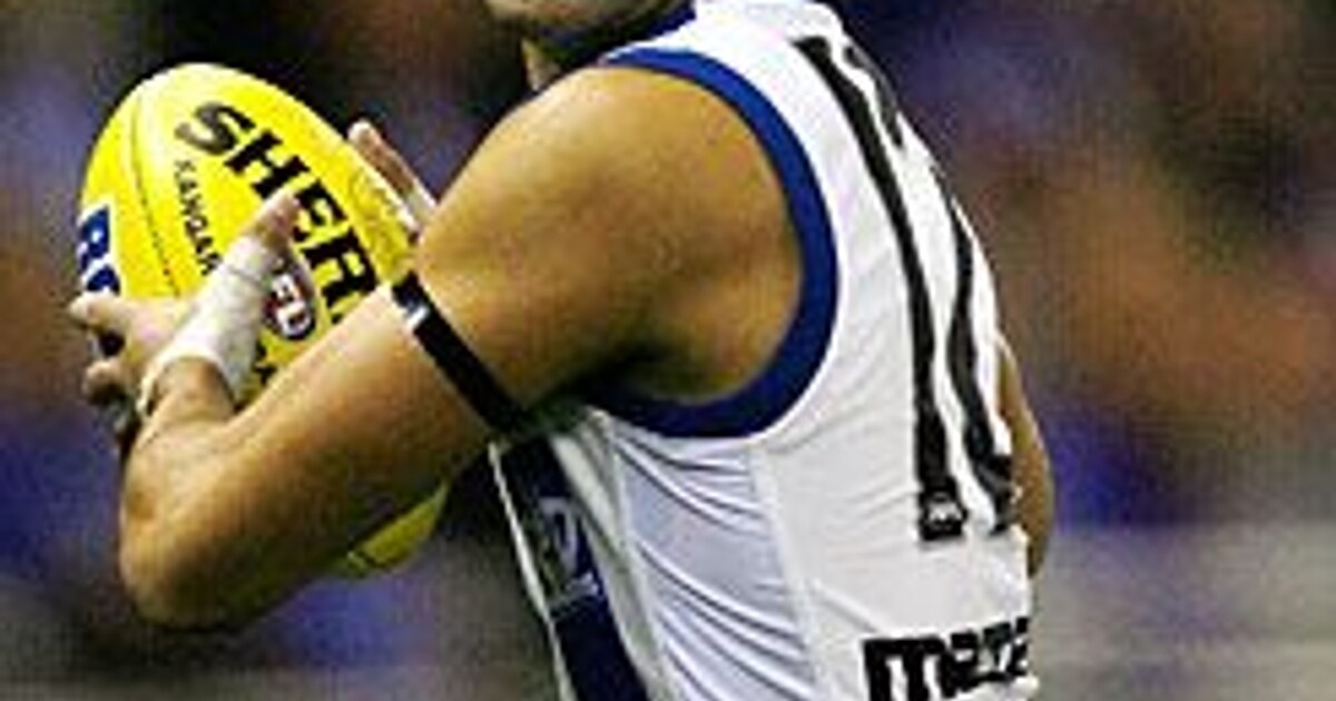 Thomas ruled out; Tarrant waits for recall