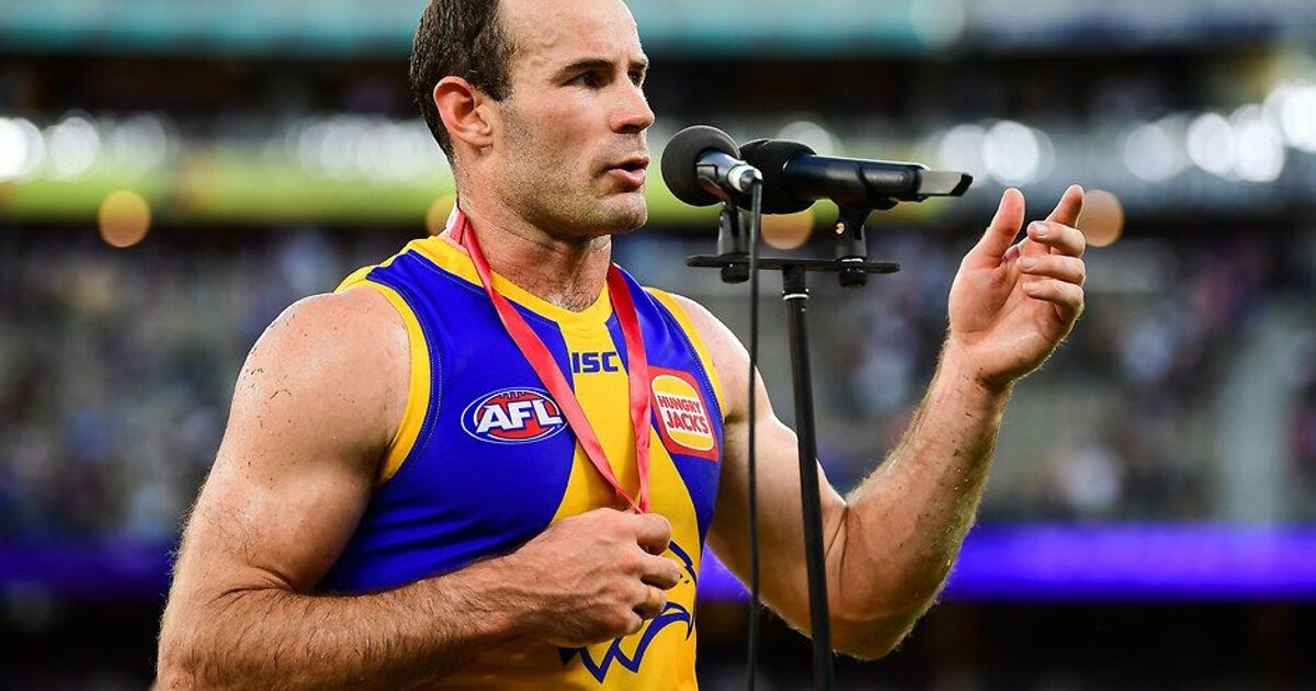 Western Derby medal honours inaugural captains