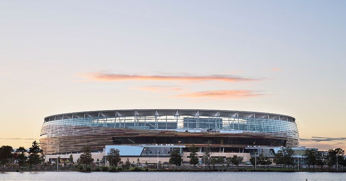 New Perth Stadium's surface a standout