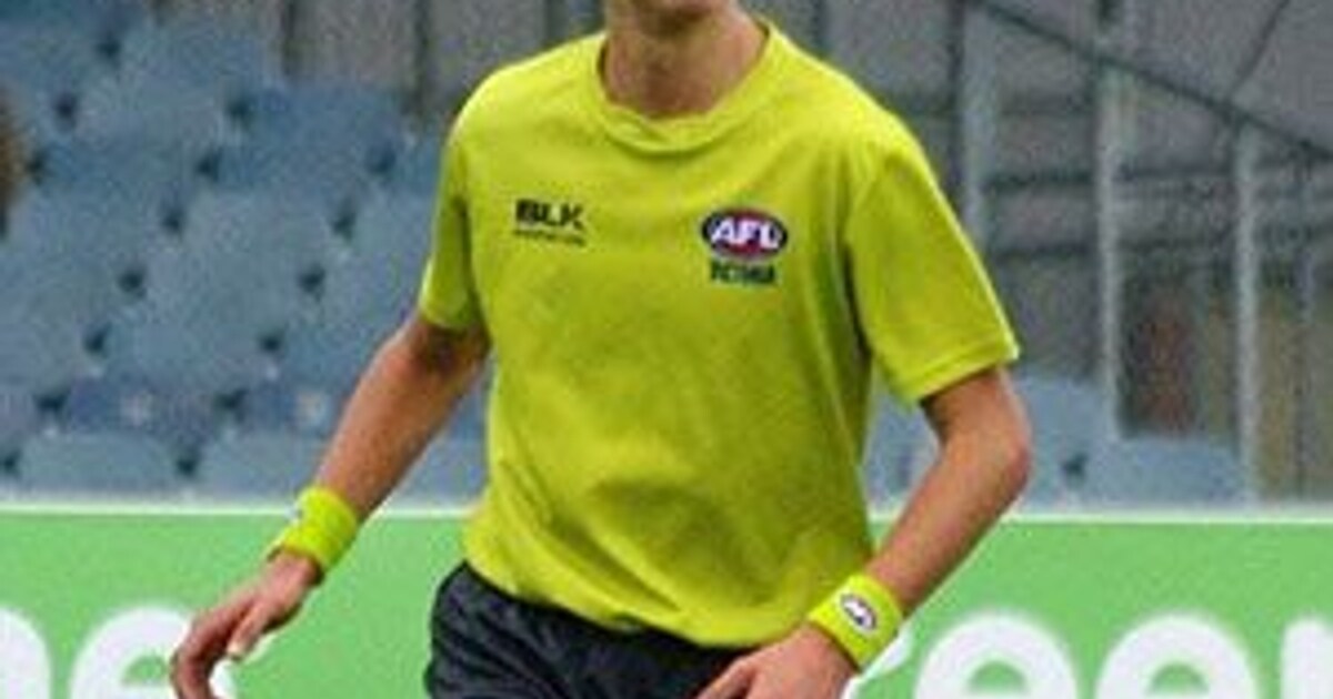 Young umpire Martin Rodger thrilled to officiate AFLW Grand Final