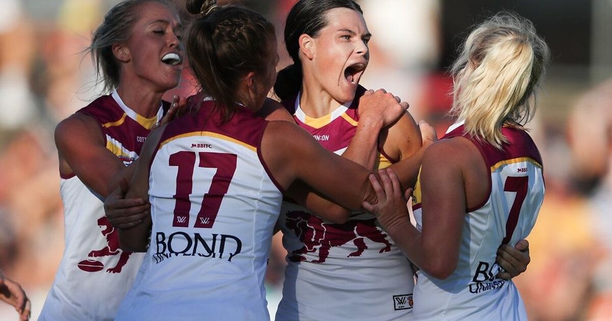 AFLW: Teenagers win Rising Star nominations