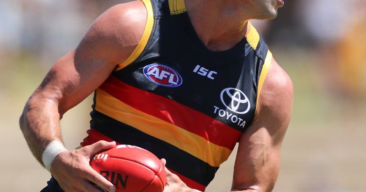 Crows lose skipper Tex Walker for Giants clash