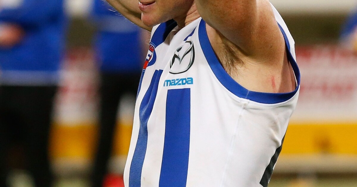 Roos back rest for all teams before finals