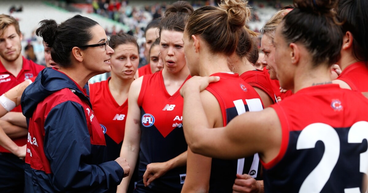 Women's footy podcast: Nat Edwards grills the coaches