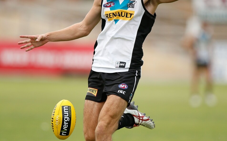 Port Adelaide pair sign new one-year deals