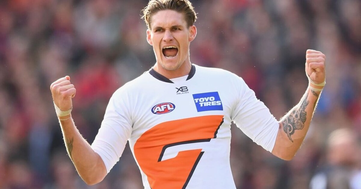 Lobb lands at Freo: Best of the big man