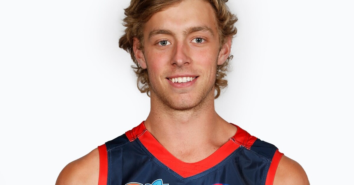 Dons sign back-up ruck, Crows finalise list with late-bloomer