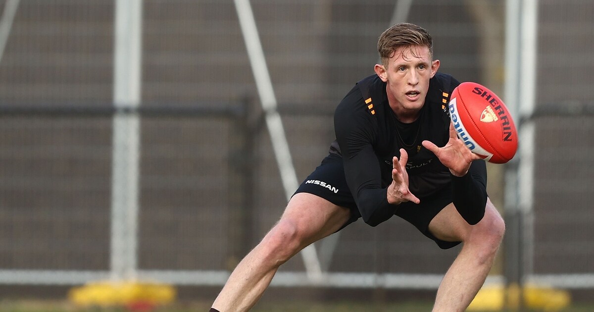 Will journeyman Sam continue doing 'Frost-ball' at Hawks?