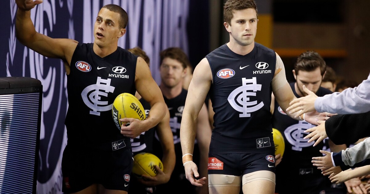 Former skipper Marc Murphy just one of many staying at Princes Park