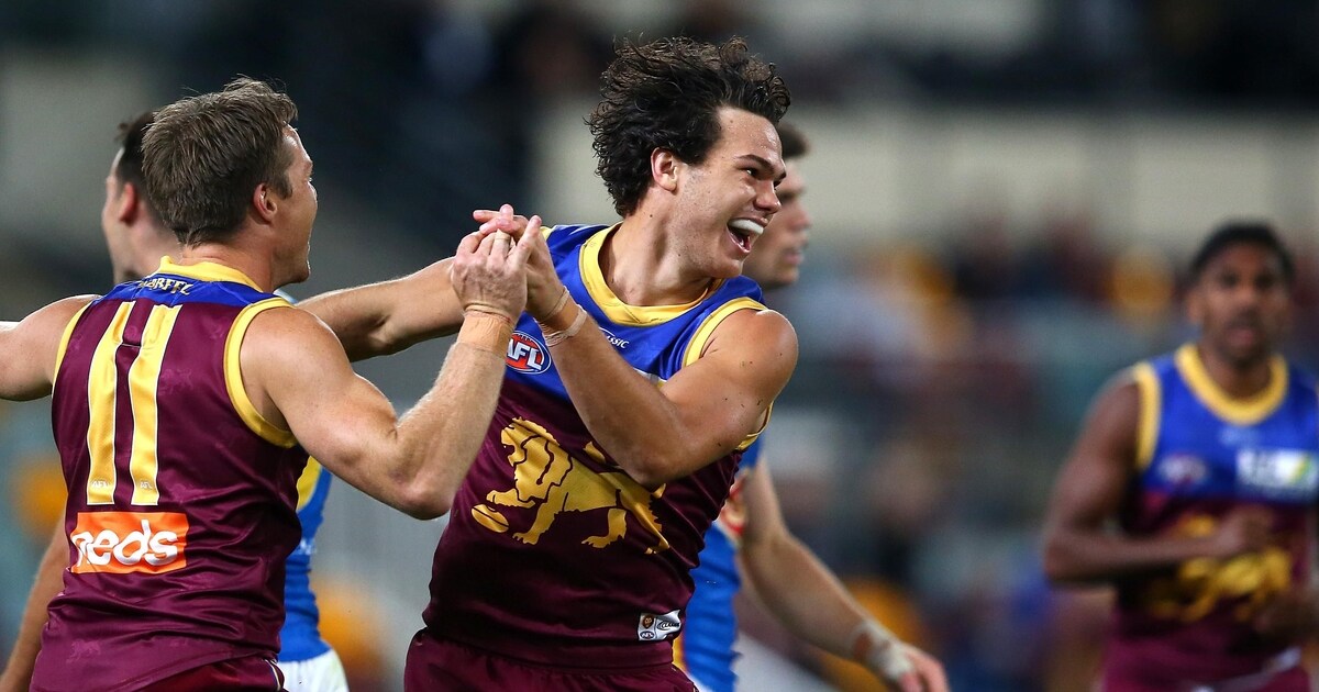 Staying 'mum' on being No.1: How Rayner dealt with draft pressure