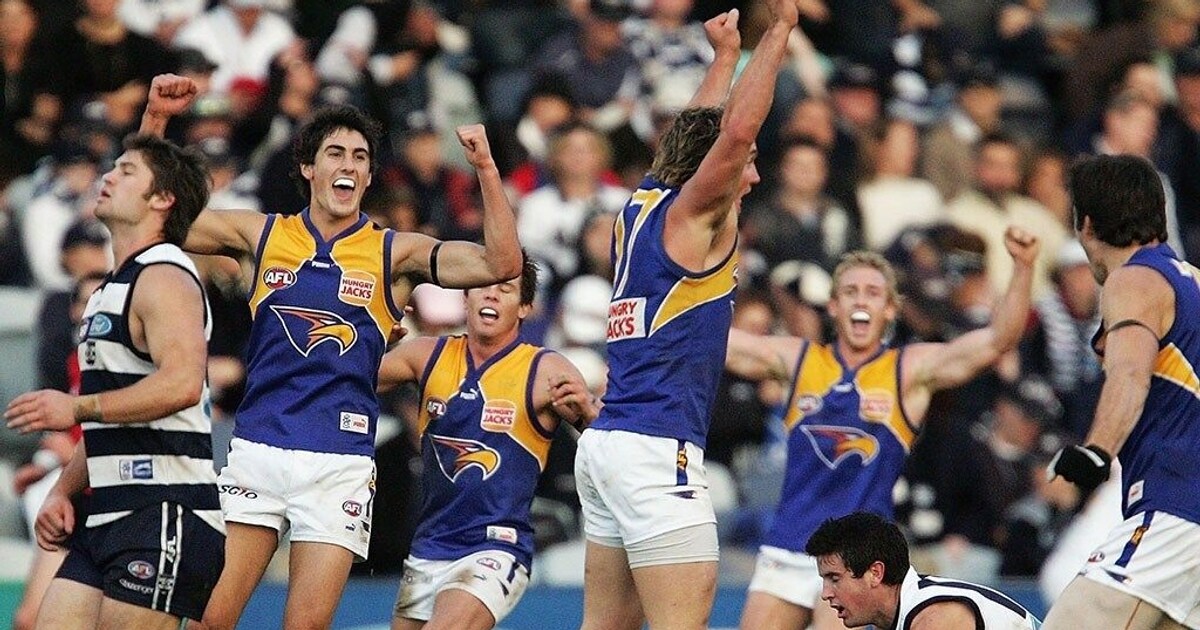 Eagles' flag intent at the Cattery - Geel v WCE, 2006