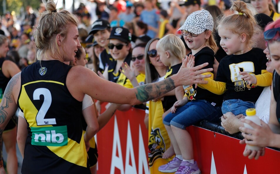 Statement: 2021 NAB AFL Women’s Season Structure and Ticketing Statement: 2021 NAB AFL Women’s Season Structure and Ticketing