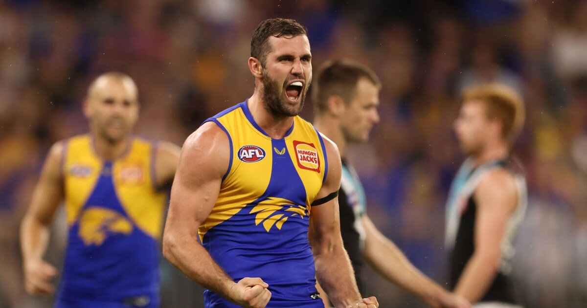 BARRETT: Miserable Eagles no more, Saints in strife