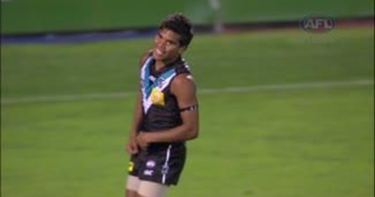 Neade wins Rising Star nod
