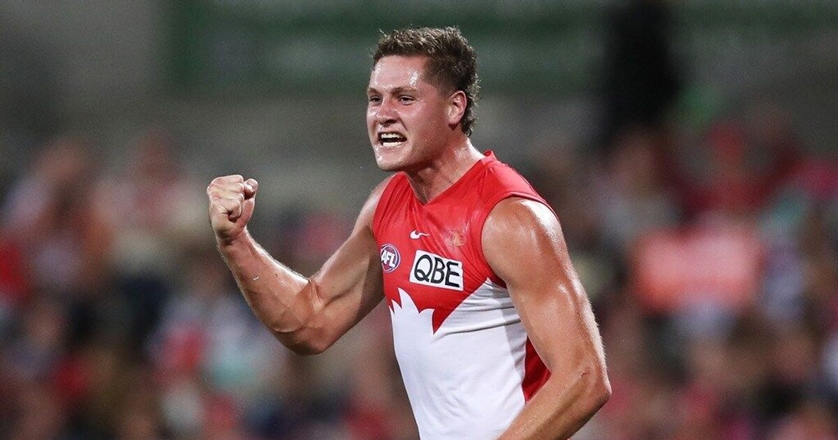 Swans surprise: Hayden McLean's top plays of 2021