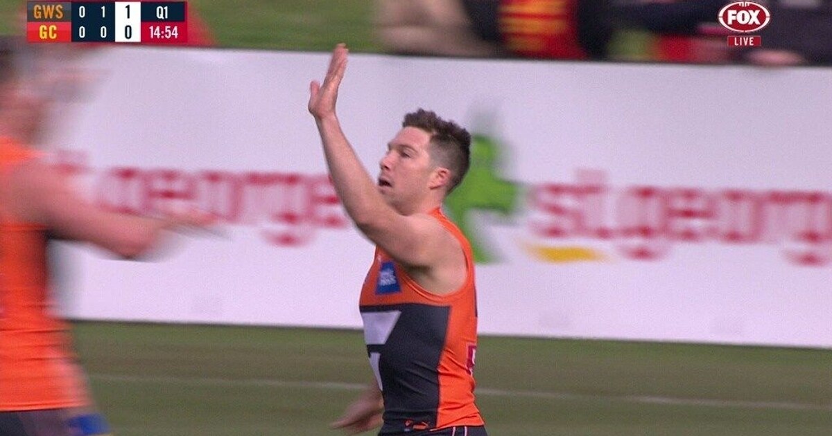 Toby's long-range missile gets the Giants going