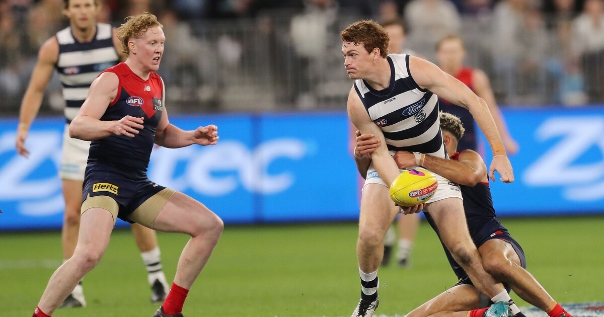 Cats set to rush in star forward Gary Rohan after long injury lay-off