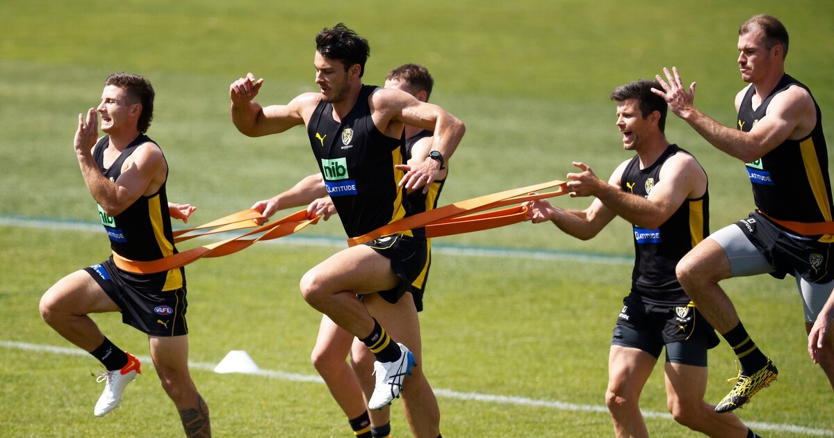 AFL Daily: Early call on recruit of the year, the player who is a 'tease'