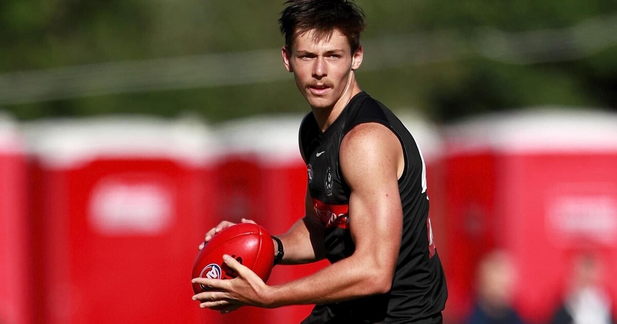 Injury-plagued Collingwood Magpie Charlie Dean breaks through for OR debut