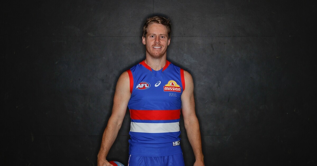 Lachie Hunter to take indefinite leave due to 'personal issues'