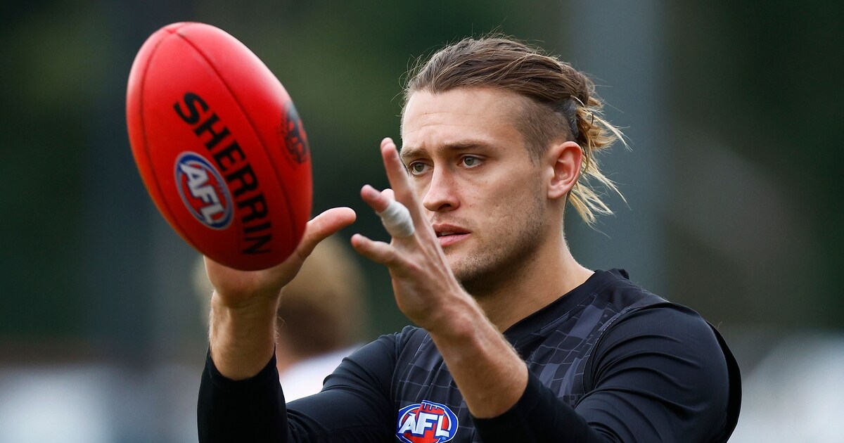 OFF THE MARKET: Collingwood star Darcy Moore agrees to a massive six ...