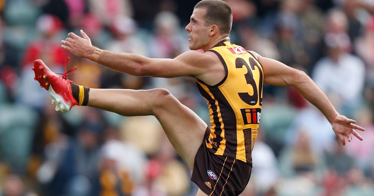 The stalking Hawk Finn Maginness quietly taking scalps on the weekly