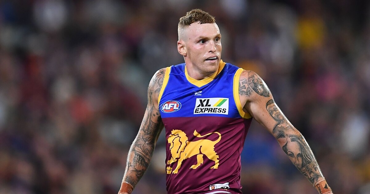 Brisbane Lions can't find room for 'battling' cult figure Mitch Robinson
