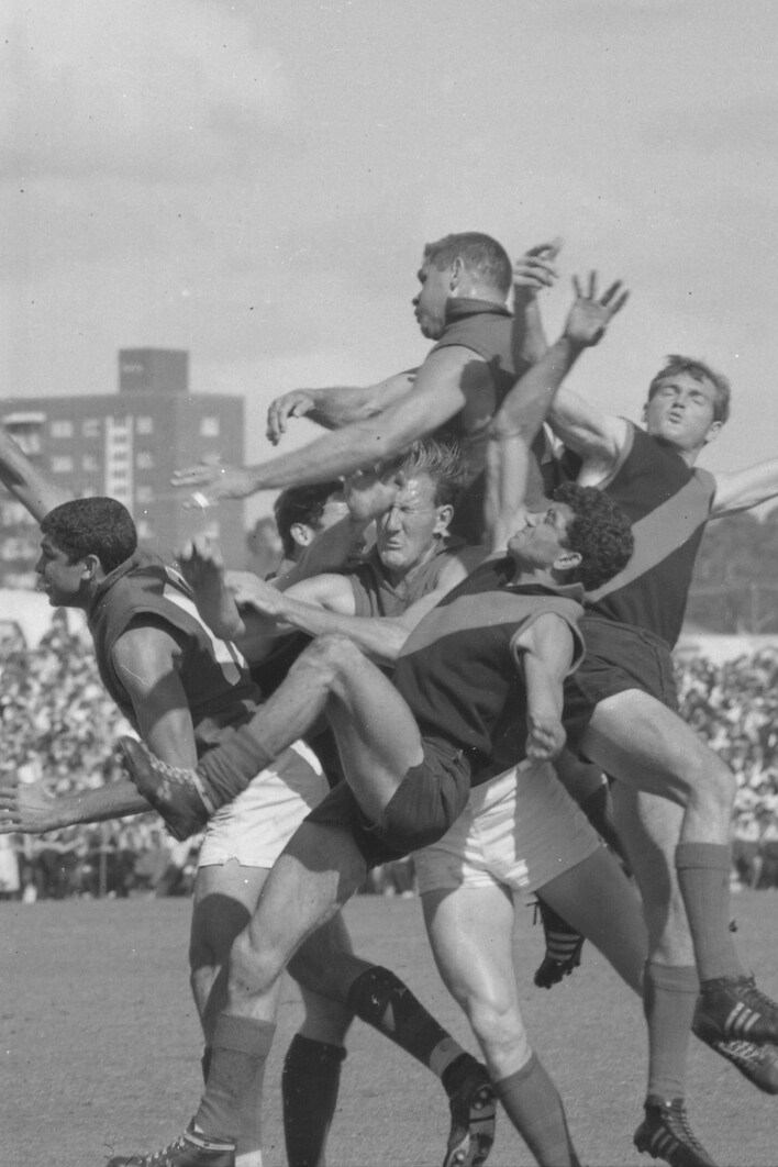 Greatest AFL photo ever taken | Page 18 | BigFooty Forum