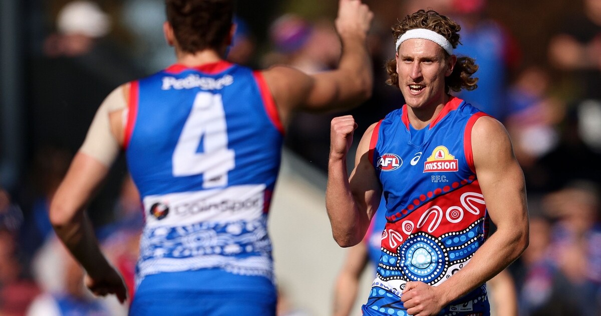 No Aaron Naughton follow-up from Luke Beveridge, big Dog Tim English to ...