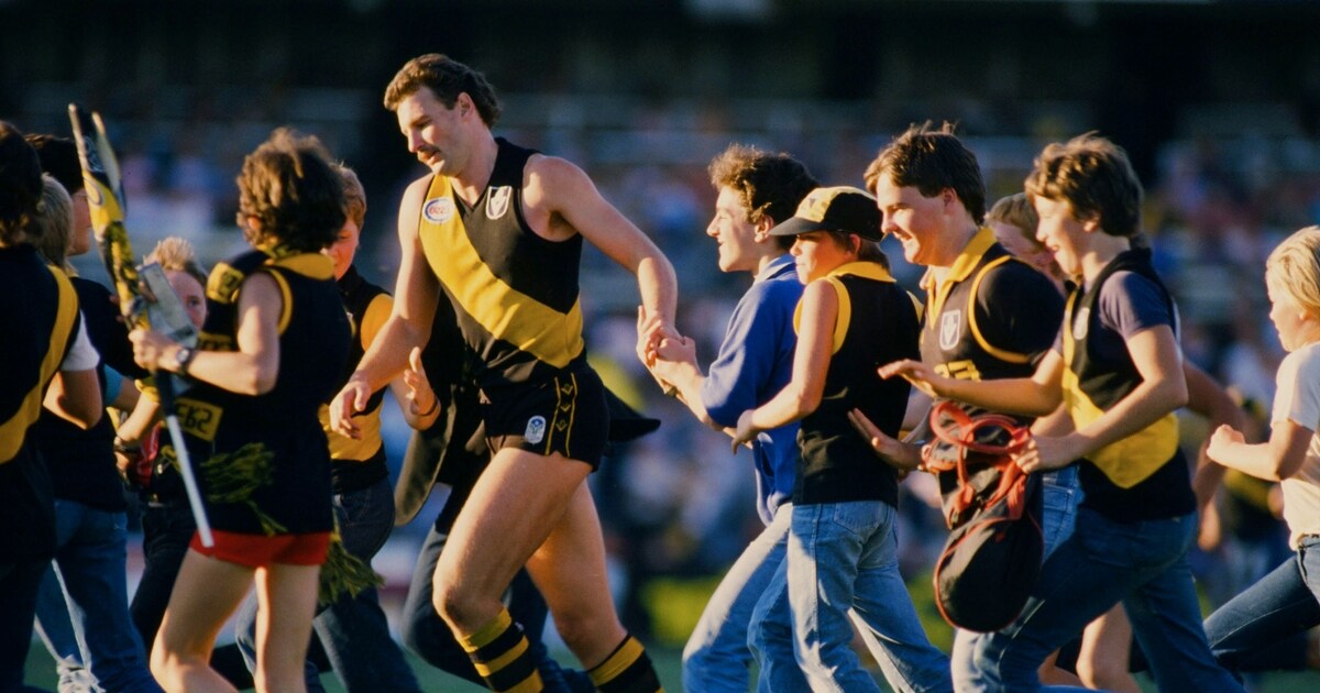 WATCH CENTURIONS NOW: Michael 'Disco' Roach dances to 100 goals with ...