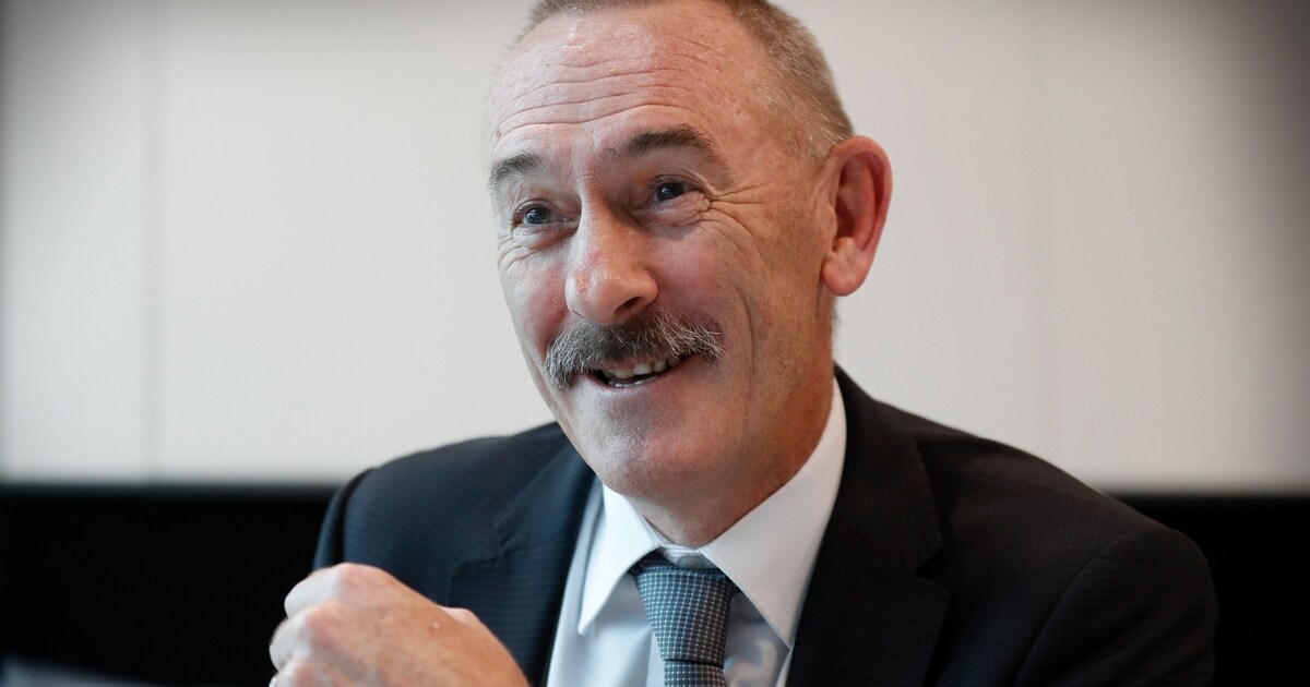 AFL mourns the loss of 'greatly loved' former executive Ray Gunston